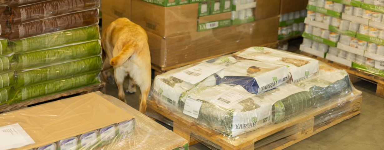 Yarrah | Organic Dog Food & Cat Food